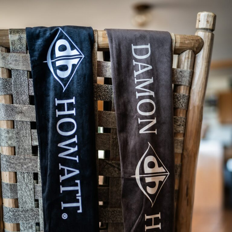 Open Box Traditional Bows - Damon Howatt